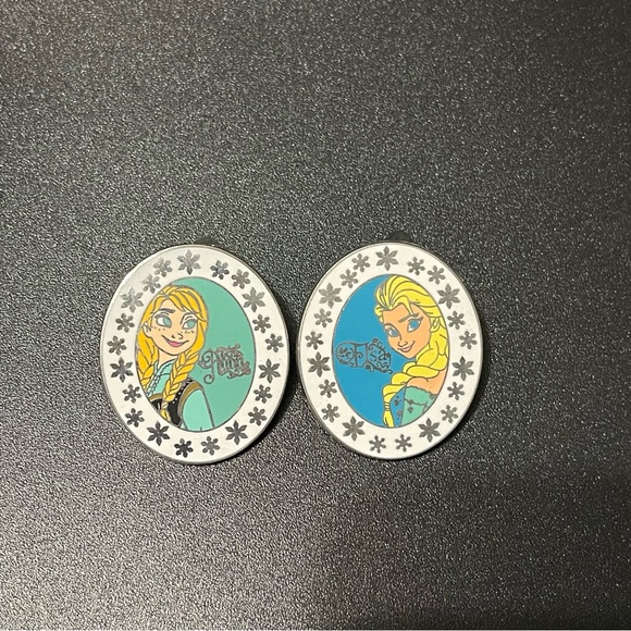 Disney | Other | Hong Kong Disneyland Anna And Elsa Frozen Pin Set ...